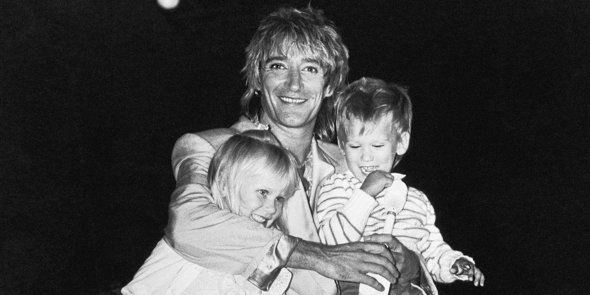 Als Teenager gab Rod Stewart sein erstes Kind zur Adoption frei, aber ...