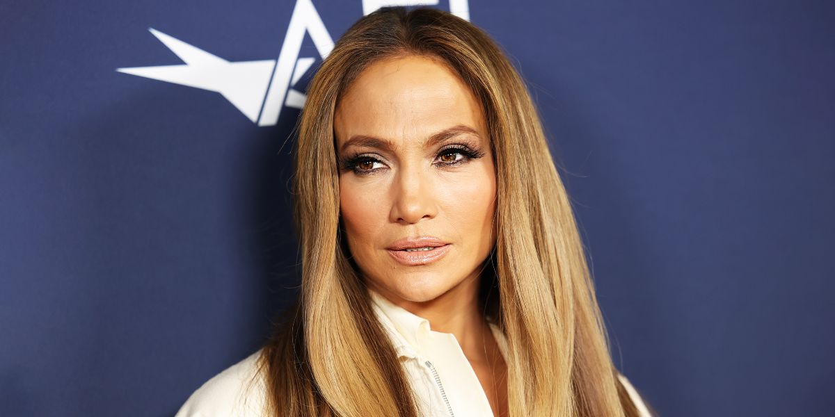 Jennifer Lopez geht mit ihrer Tochter Emme aus und löst eine Diskussion aus